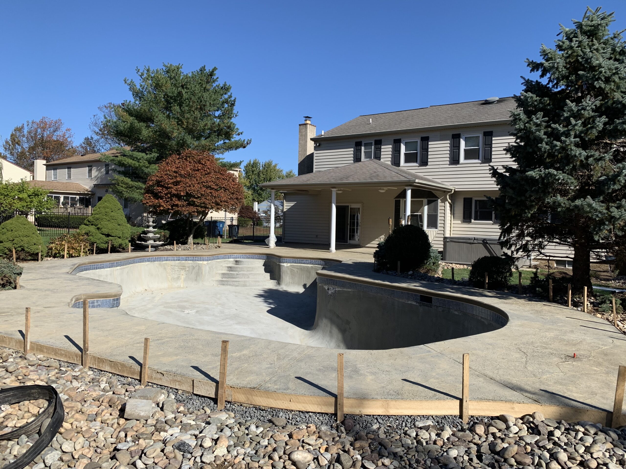 Photo Gallery - FROG’S POOL RENOVATIONS, PLASTER, TILE, COPING ...